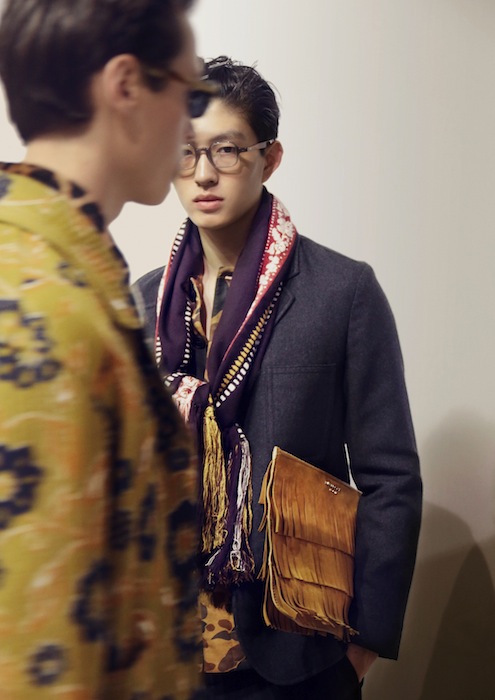 BURBERRY PRORSUM celebs + BTS LC:M - Fashion Daily Mag
