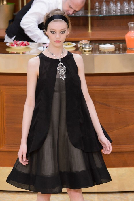 CHANEL DOLLS fall 2015 highlights PFW - Fashion Daily Mag