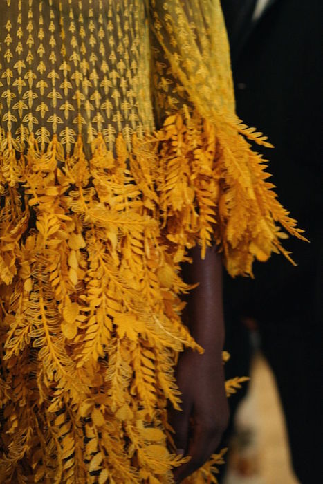 STAY INSPIRED: FLOWER POWER 2020 - Fashion Daily Mag