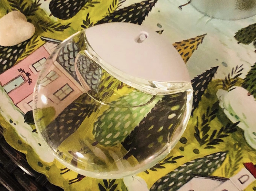 The Fragrant guide: light scents to gift and share - Fashion Daily Mag