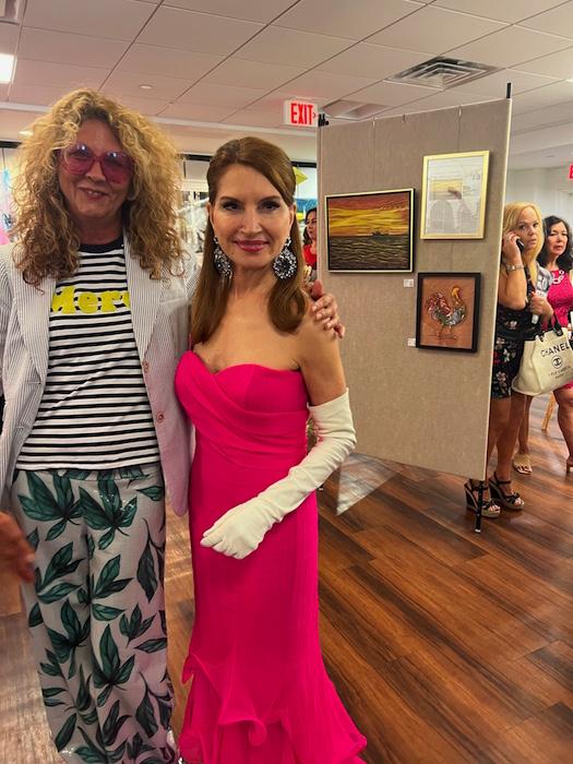 ART in HAMPTONS: ARTACOM show colors our summer mood - Fashion Daily Mag