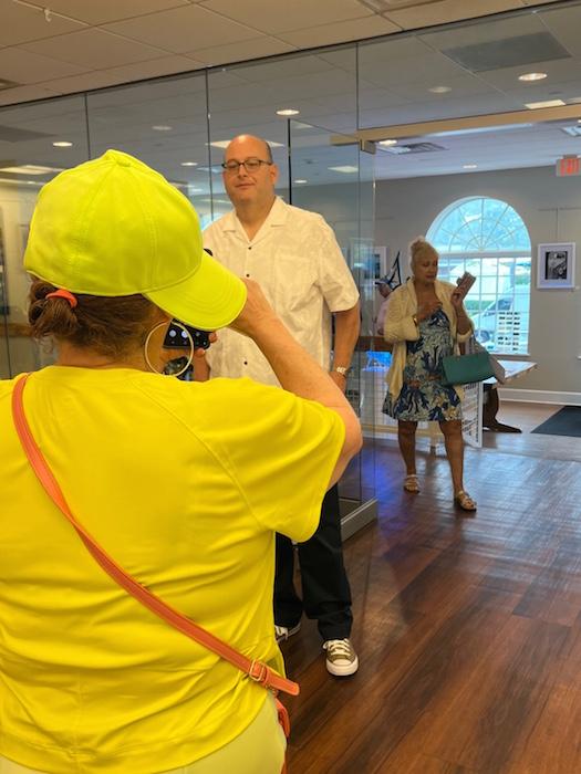 ART in HAMPTONS: ARTACOM show colors our summer mood - Fashion Daily Mag