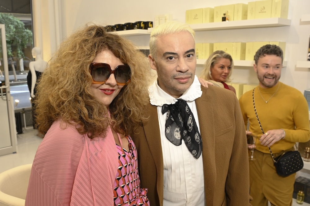 Designer VICTOR de SOUZA opens new store EMANUEL in New York City ...