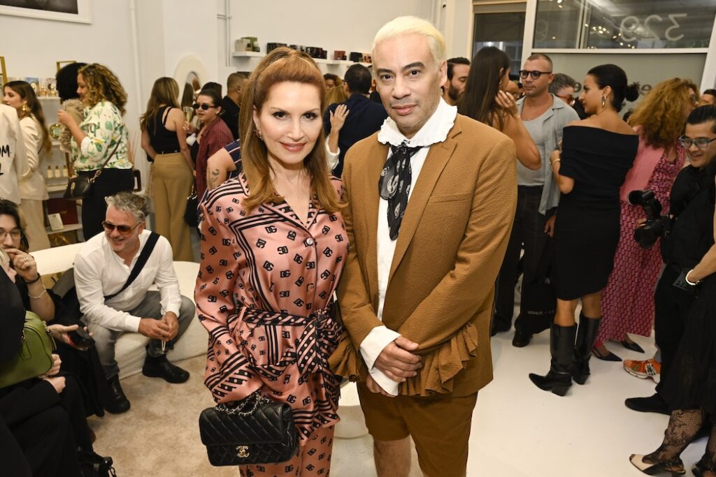 Designer VICTOR de SOUZA opens new store EMANUEL in New York City ...